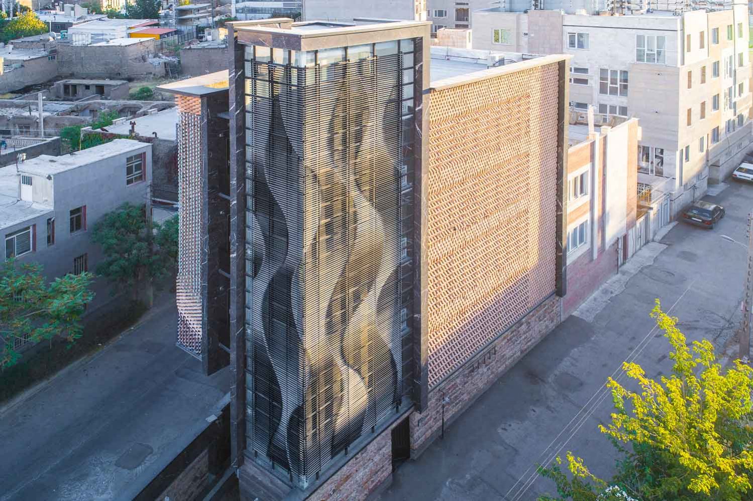 Revolving Bricks Serai - PA | Architecture and Technology