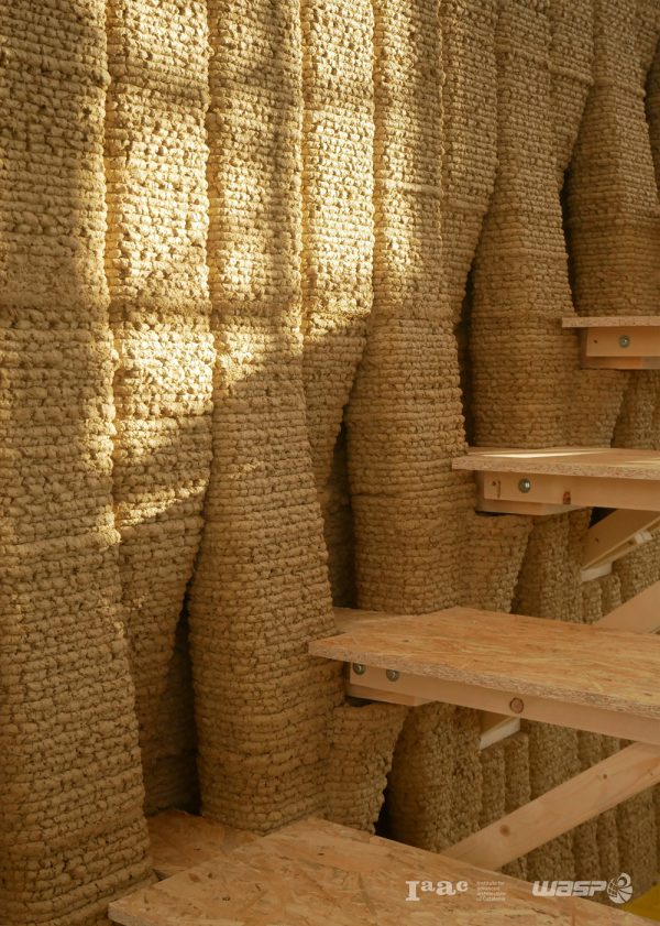 3D Printed Earth Wall with Embedded Staircase
