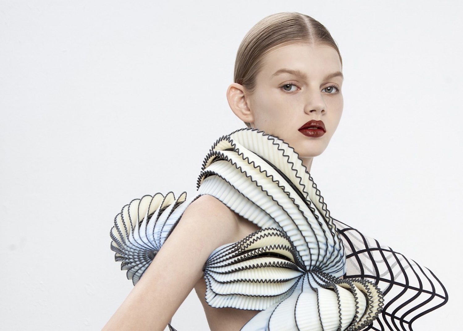 10 Fashion-Tech Designers Revolutionizing The Fashion Industry