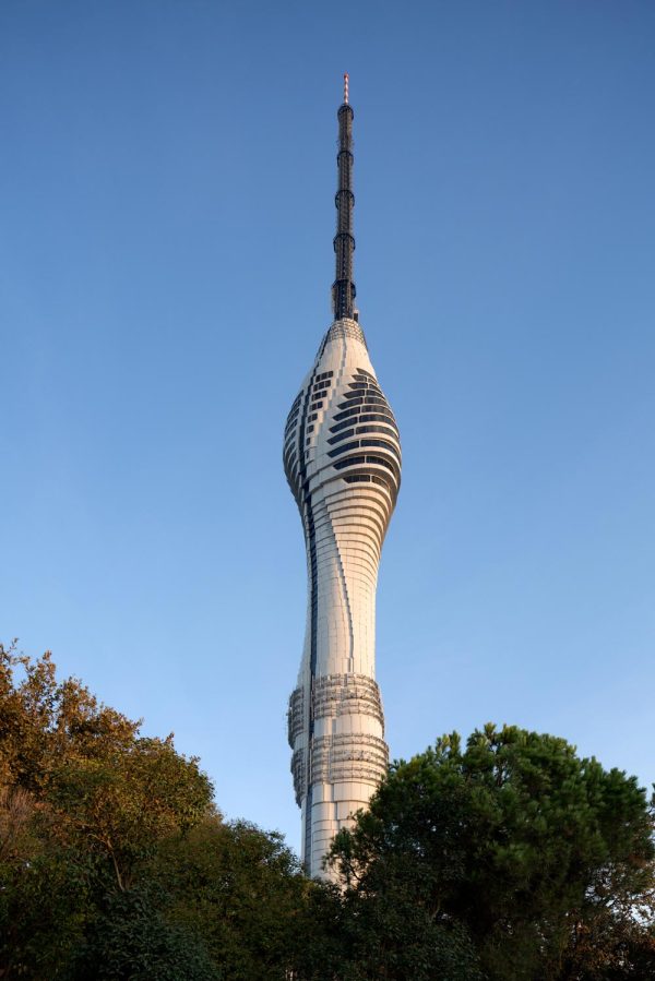 MAA Unveils Istanbul's Futuristic Supertall Tower