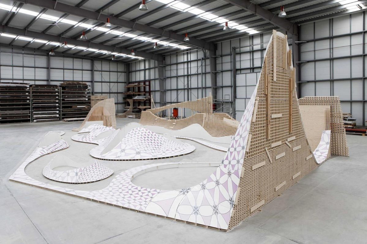 Butterfly Pavilion: A Biomorphic Shell Weaved by 3deluxe in Noor Island