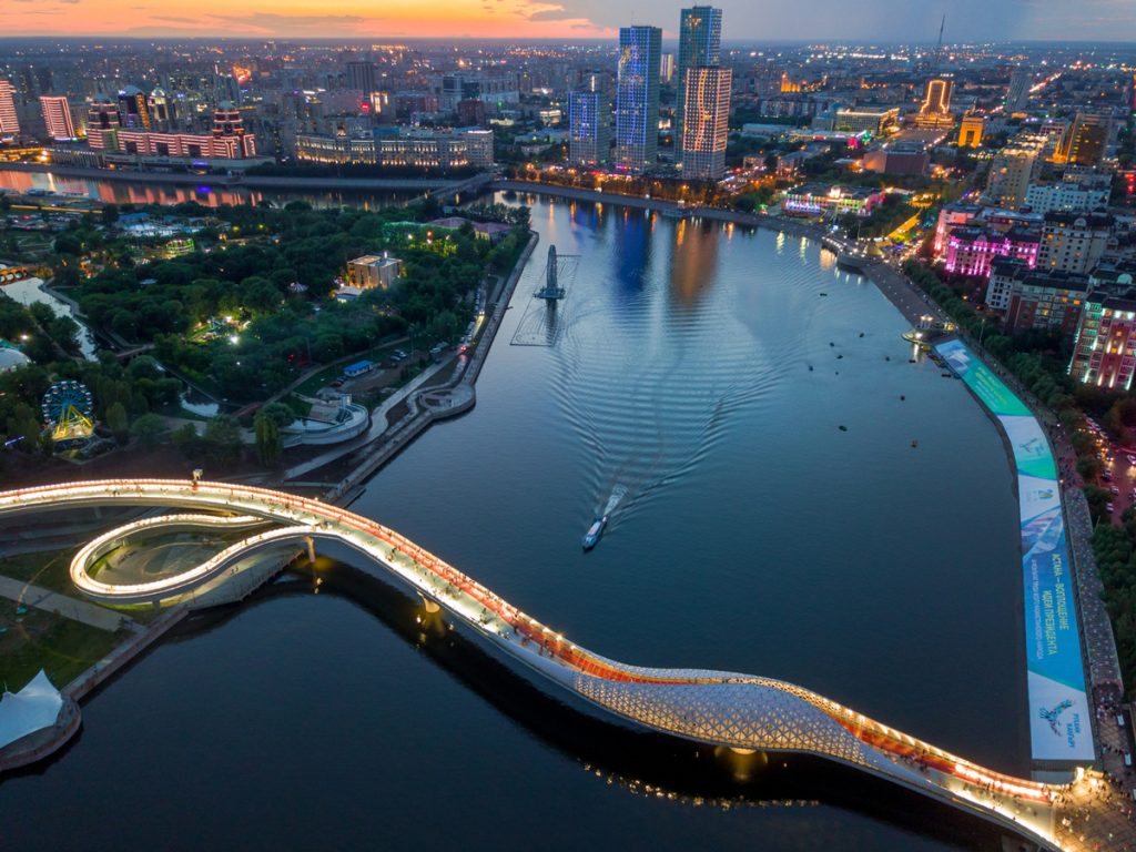 Atyrau Bridge: A Shelled Magnificence Woven by New Moon Architects