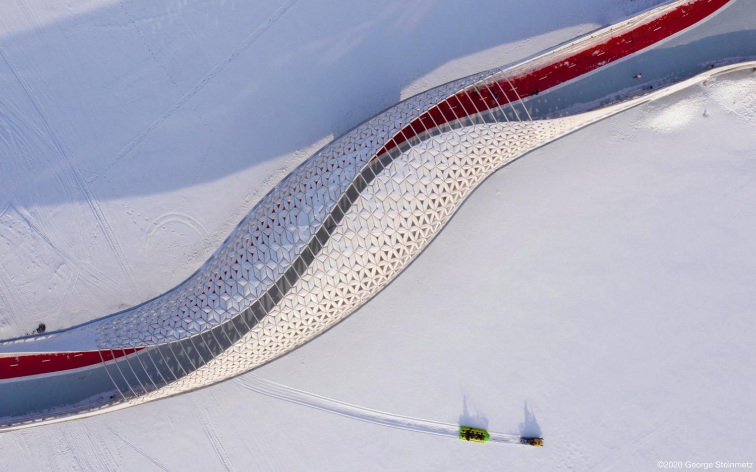Atyrau Bridge: A Shelled Magnificence Woven by New Moon Architects