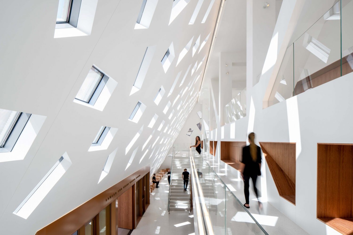 Audrey Irmas Pavilion: Stylish & Angularly Slant Edifice Unveiled by OMA