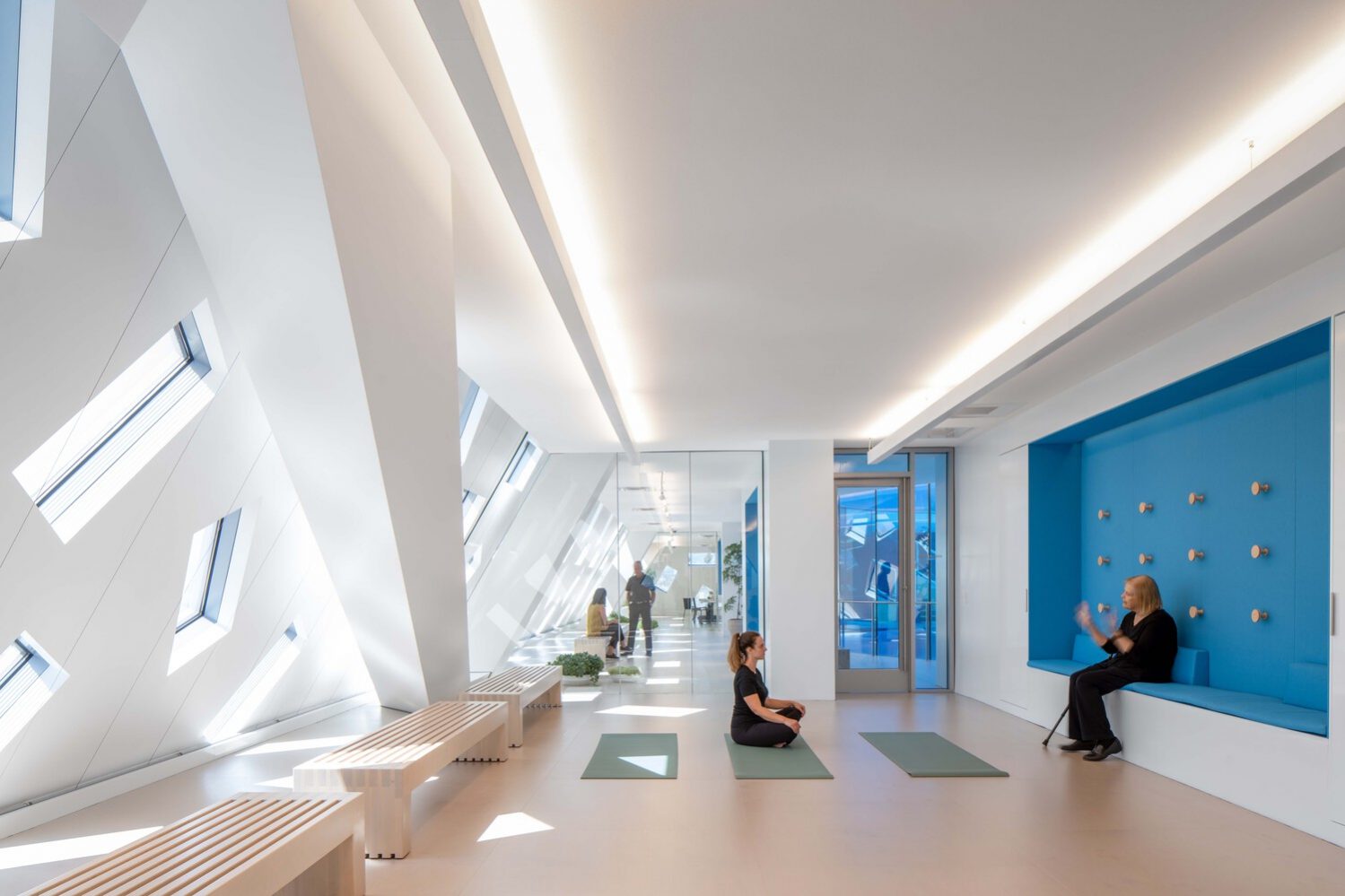 Audrey Irmas Pavilion: Stylish & Angularly Slant Edifice Unveiled by OMA