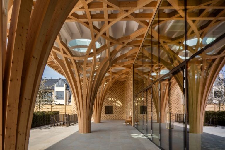 Cambridge Mosque: Designed by Marks Barfield Architects