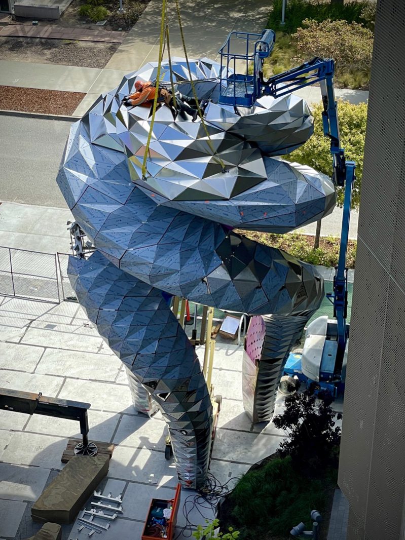 Orbital: Tessellated Vision of a Contemporary Garden Folly