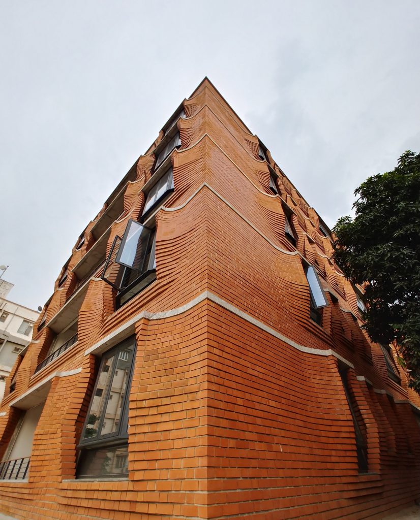 Sienna Apartments by Sameep Padora & Associates