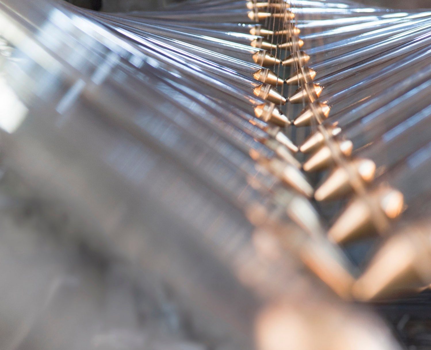 In 20 Steps, Studio Drift's Kinetic Glass Installation