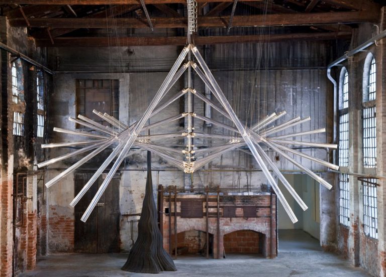 In 20 Steps, Studio Drift's Kinetic Glass Installation