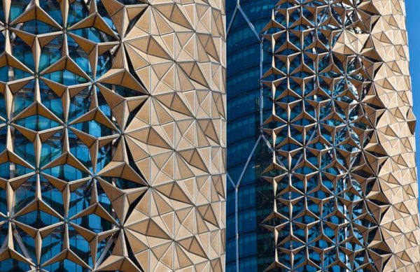 Top 8 Kinetic Buildings: Morphing the exterior skins