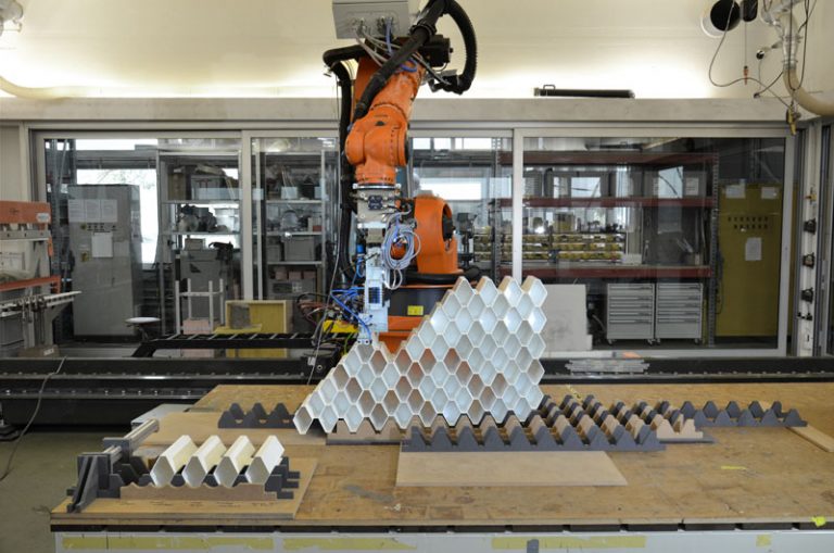 10 unique robotically fabricated structures