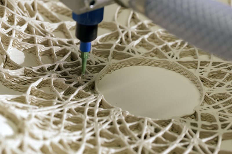 Combination of ceramic craft with robotic fabrication: Filigree Robotics