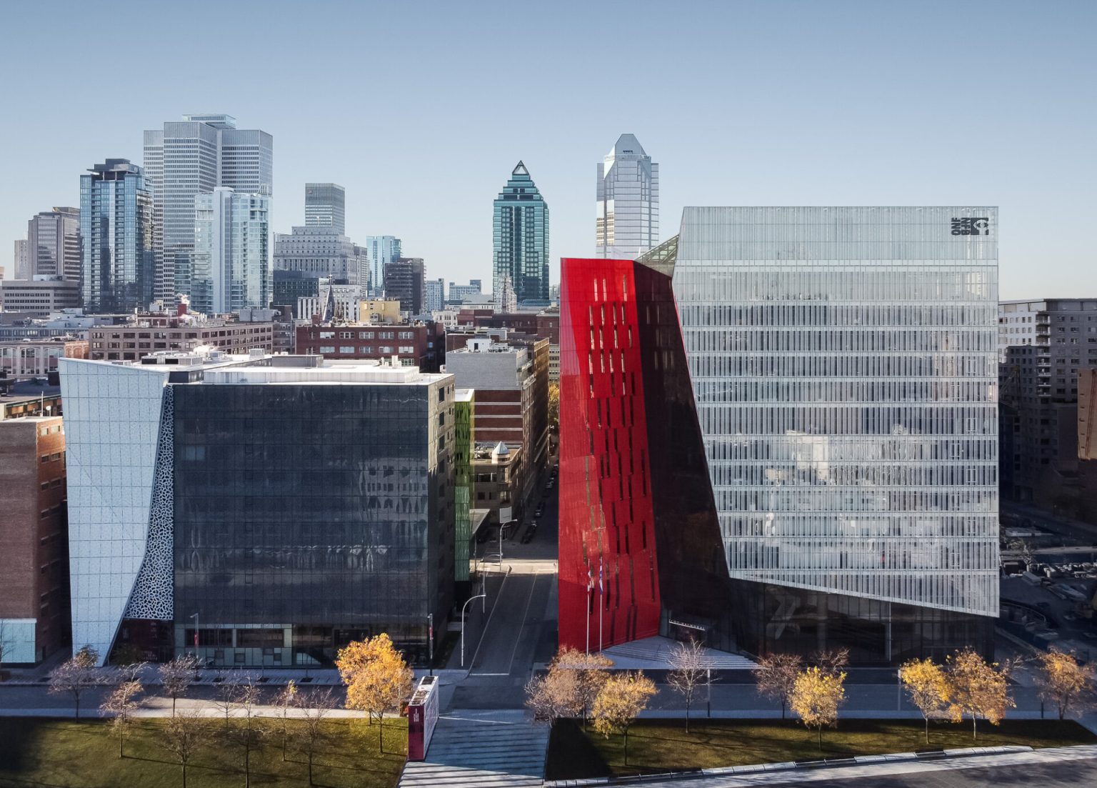 Îlot Balmoral, sustainable creative building by Provencher_Roy