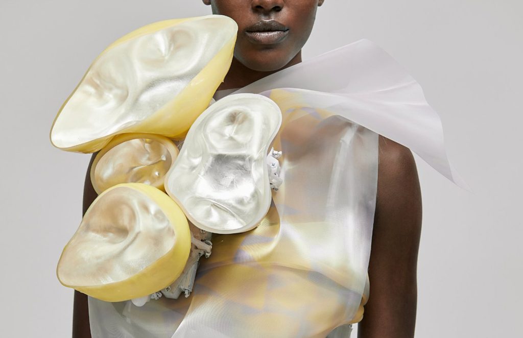 Two polymorphic robotic garments by Ying Gao