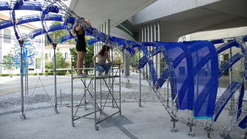 KnitNervi - An actively bent, knitted formwork for ribbed concrete shells