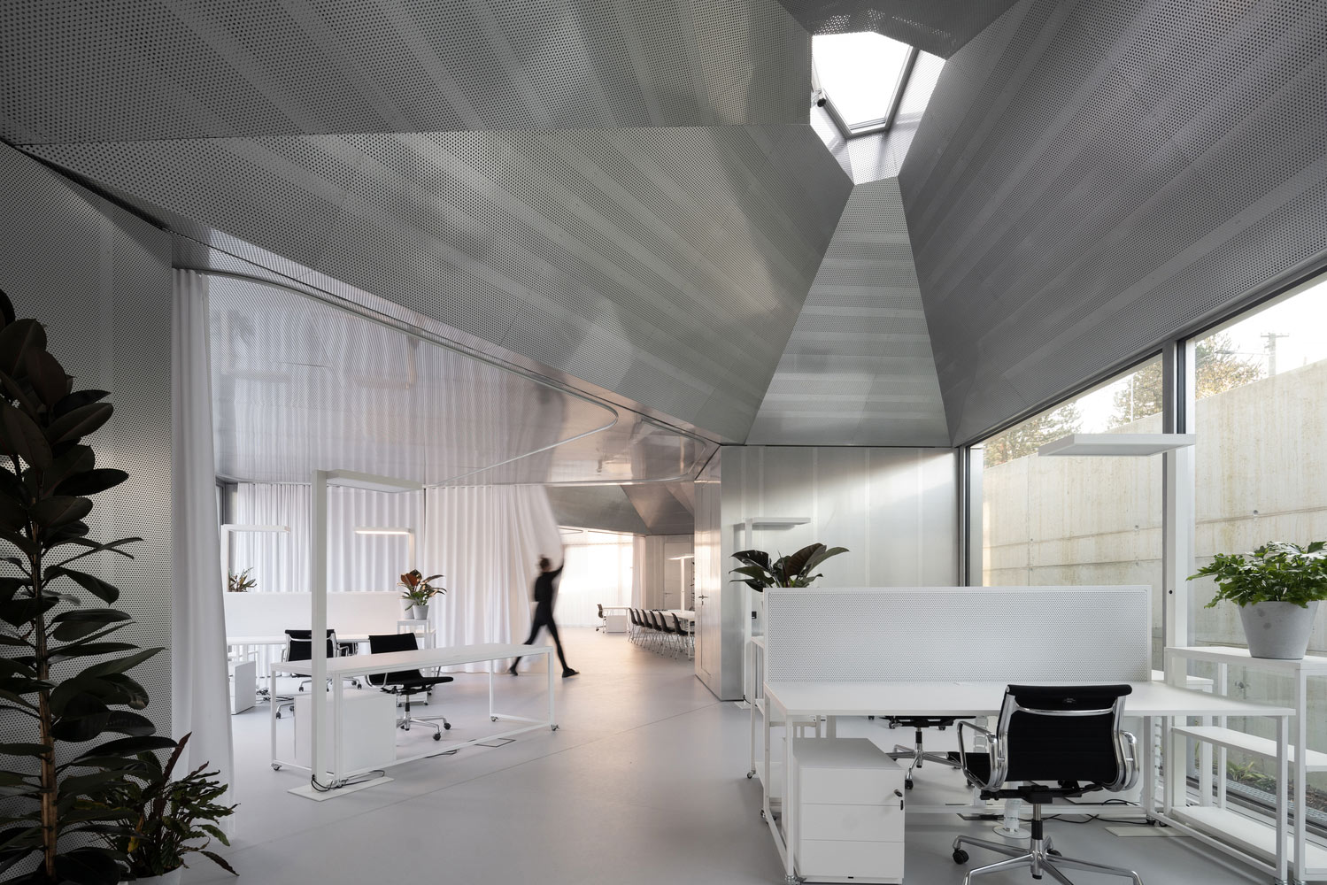 Modular Research Center, a sustainable and adaptable space by CHYBIK ...