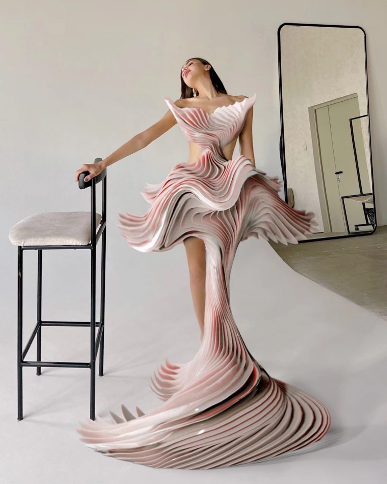 Yimeng Yu extends the traditional boundaries of fashion through technology