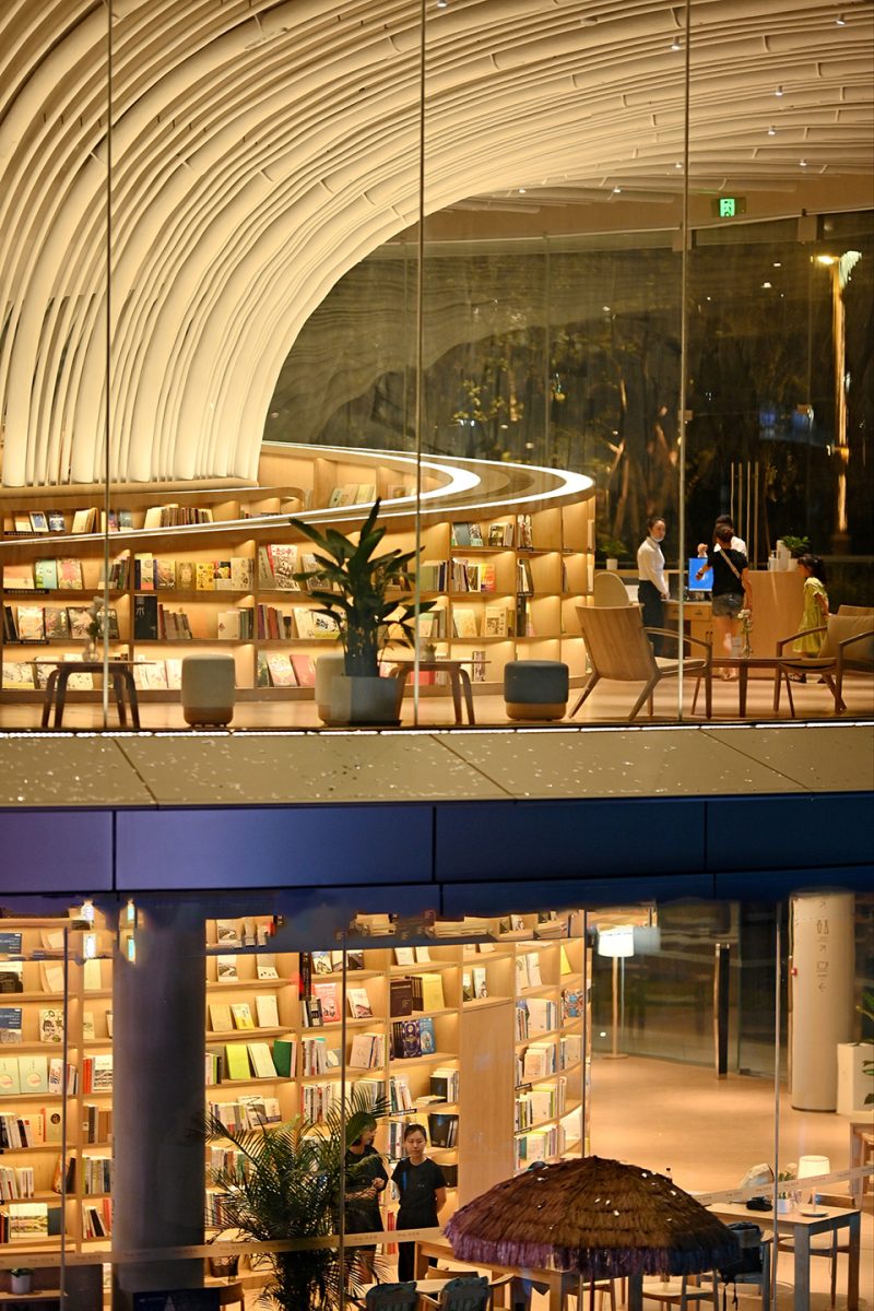 Zhiye Library represents the charm of the garden city