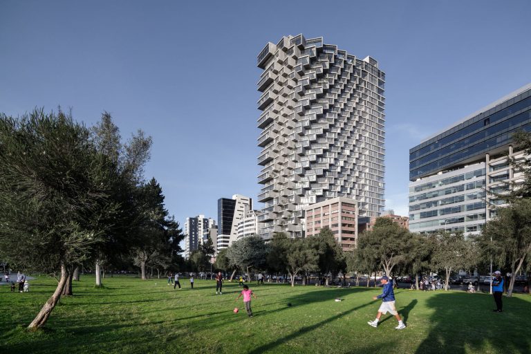 IQON, Bjarke Ingels Group‘s first building in South America