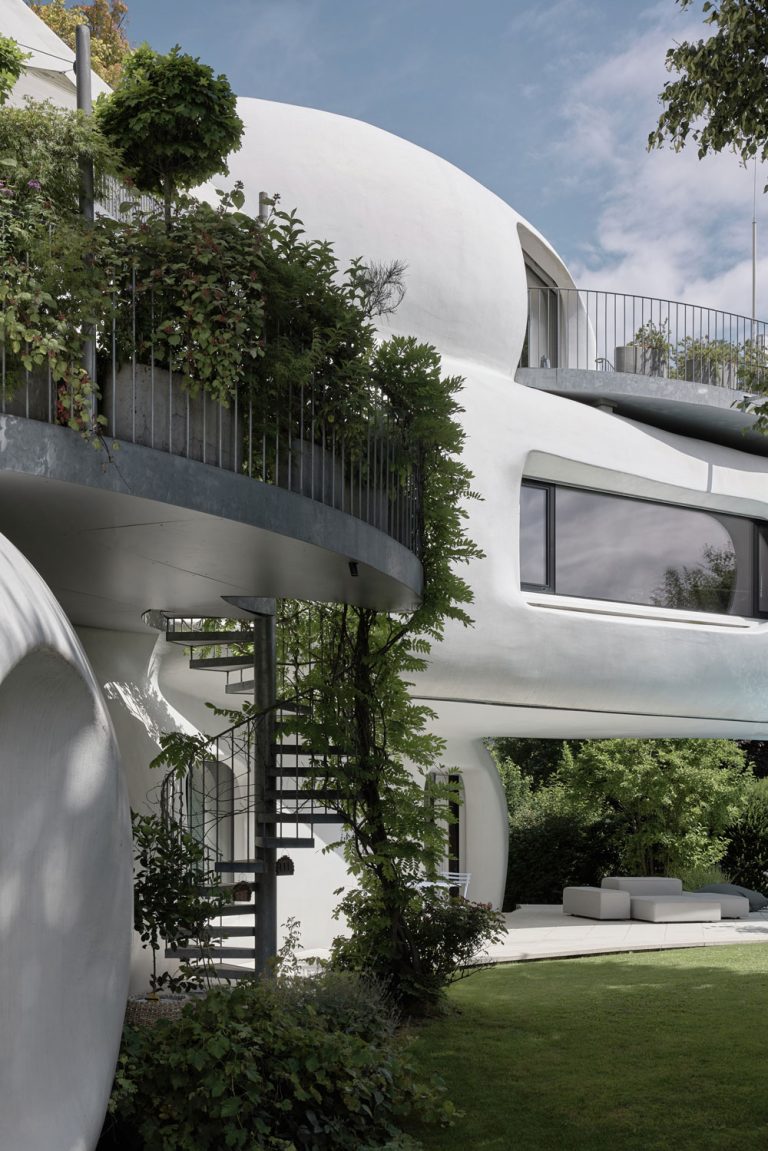 Amorph Livingsculpture by Lechner & Lechner Architects