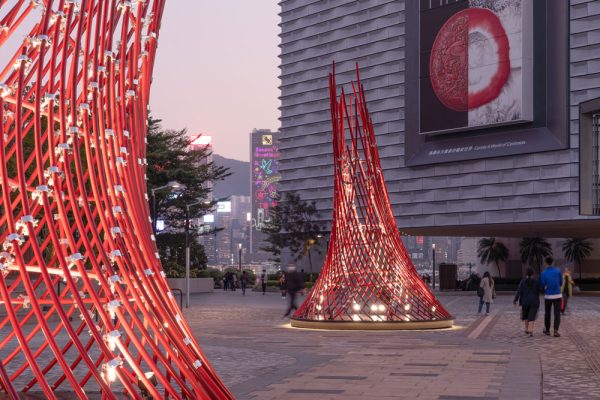 Redefining Reality: Resonance-In-Sight by Kristof Crolla and Garvin Goepel