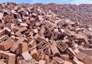 The use of waste materials in the construction industry - PA