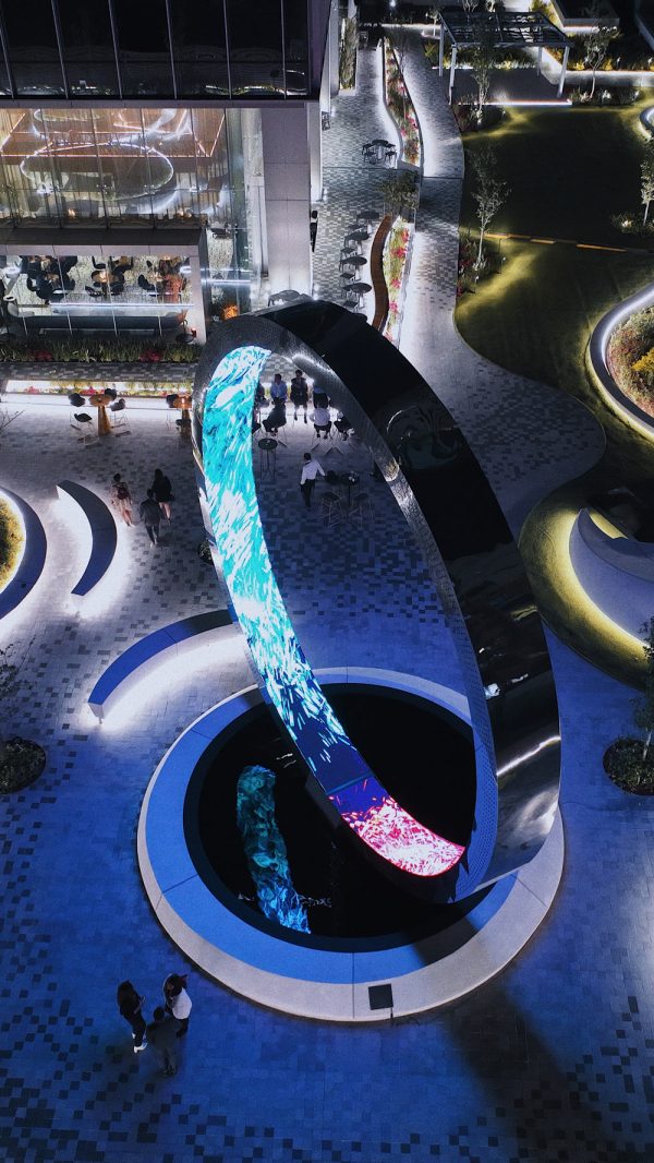 Latin America's first AI-generated installation: The Eye of Mexico
