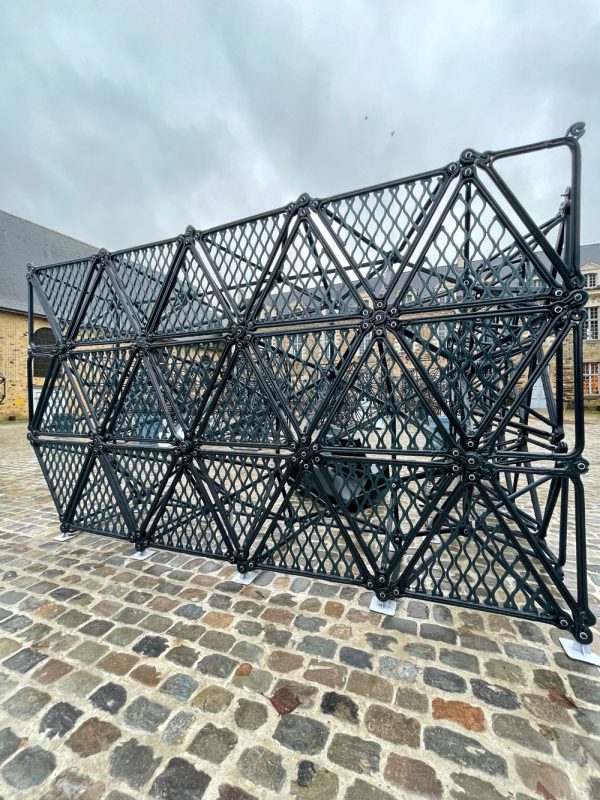 Labyrinth of Chateaugiron by Bits to Atoms & Post Industrial Crafts