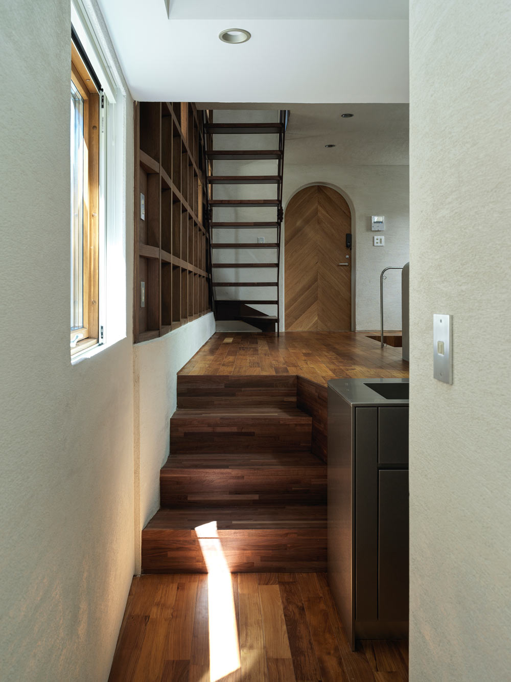 A Japanese artist’s house by Tan Yamanouchi & AWGL