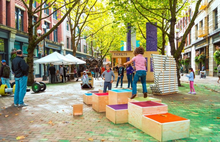How can tactical urbanism help to create better urban spaces?