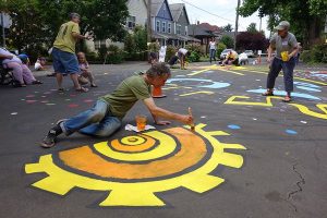 How can tactical urbanism help to create better urban spaces?