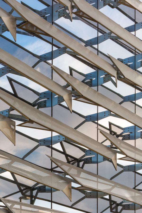 Gates Hall: Vibrant computer science facility by Morphosis