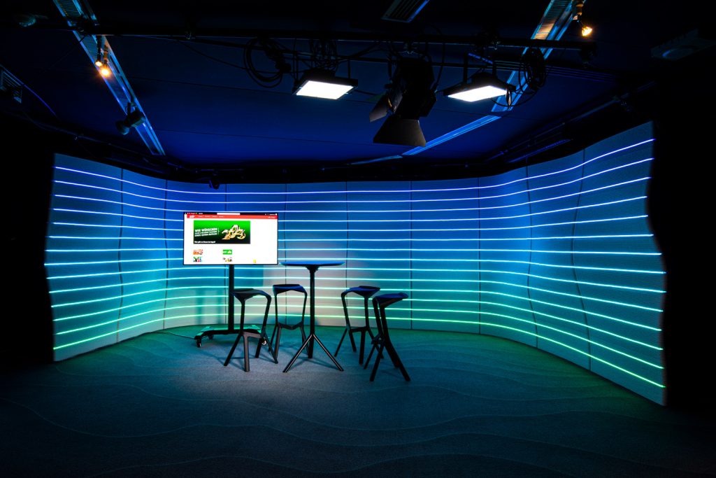 World's first 3D printed film studio by Philipp Aduatz