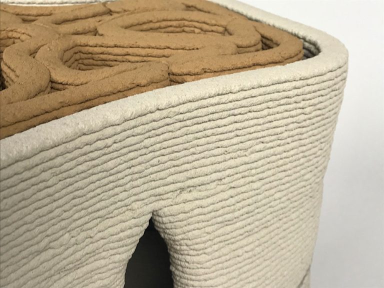 Lilian van Daal experiments with 3D-printing technologies