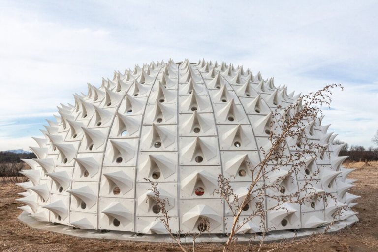 Posthuman Architecture: Designing for/with posthuman subject