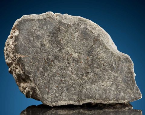 Which materials can be used to construct on Mars?