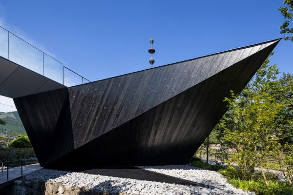 Comico Art Museum Yufuin Annex by Kengo Kuma and Associates