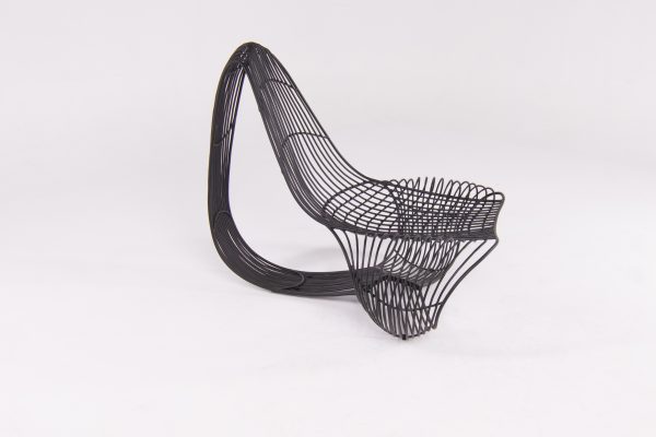 Ernesto Pastore's Seashell Chair inspired by Bivalve seashells