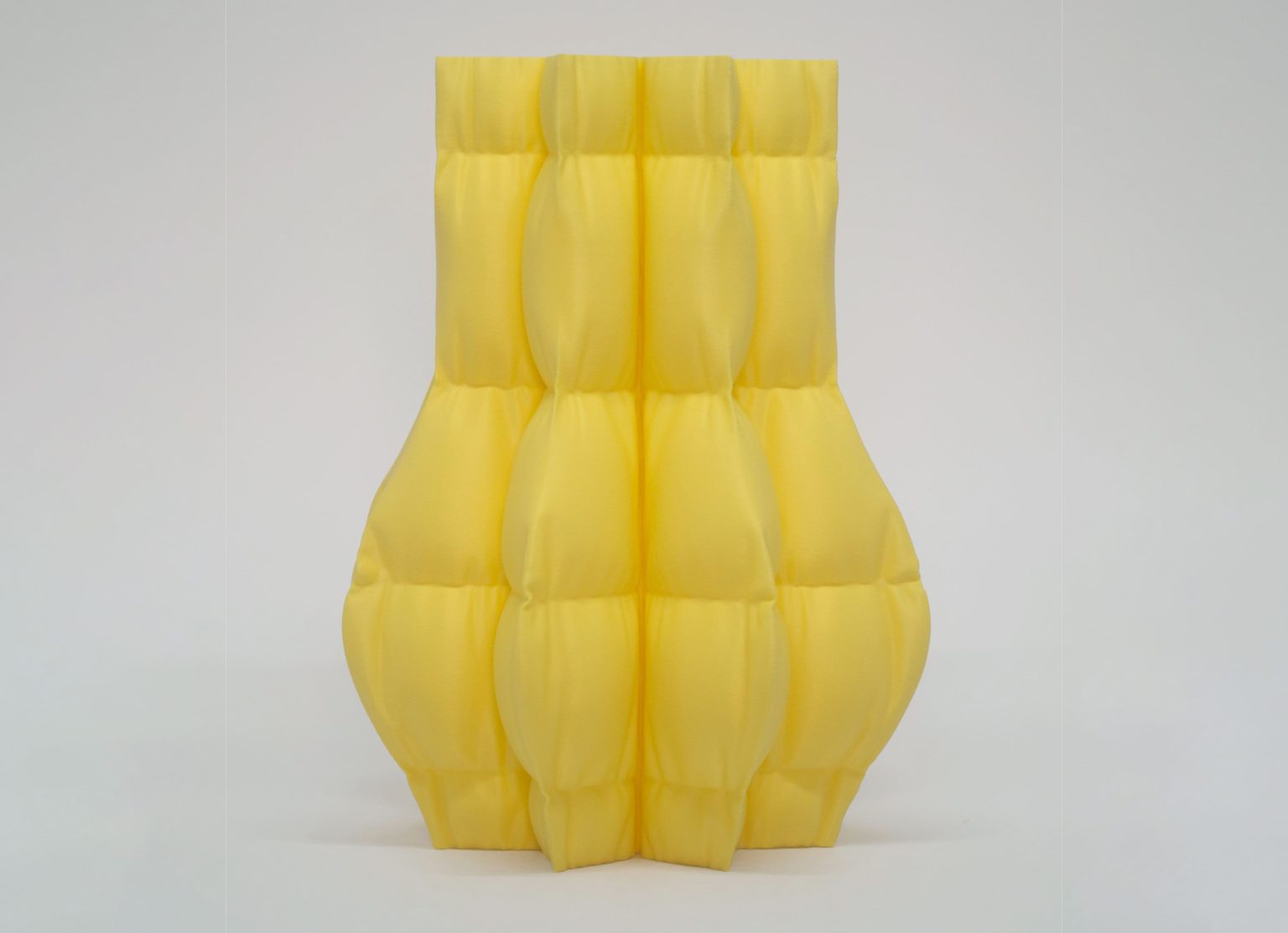 Dominik Raskin creates 3D-printed vases with fabric-like textures