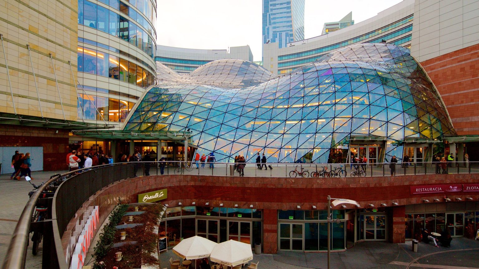 "It’s a blob": An exploration of blobism and blobitecture