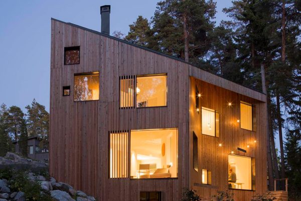 Smart homes and IoT: How technology is revolutionizing architecture?