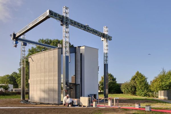 3D Concrete Printing in Construction: Applications, Benefits and Challenges