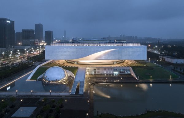 "Heavenly Round Place" Integration at Hubei Science Museum