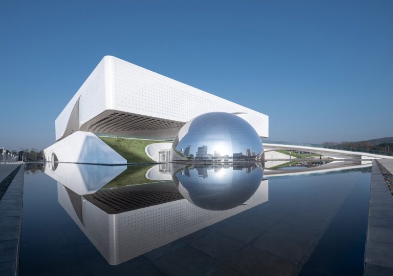 "Heavenly Round Place" Integration at Hubei Science Museum