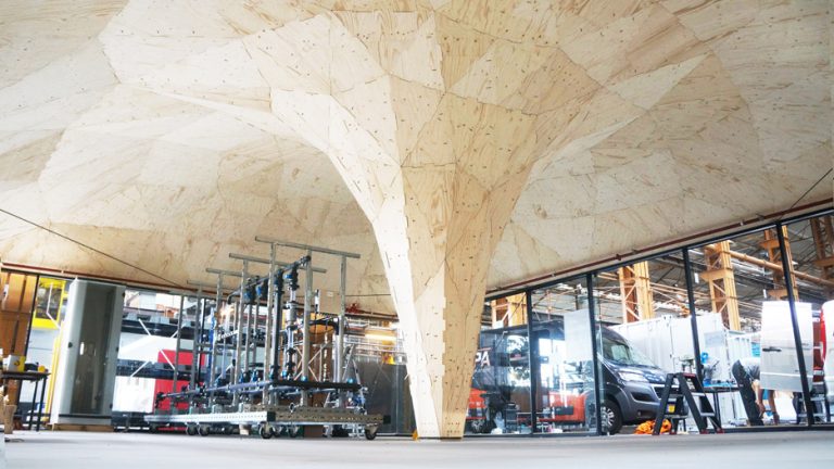 10 unique robotically fabricated structures