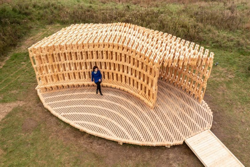 10 unique robotically fabricated structures