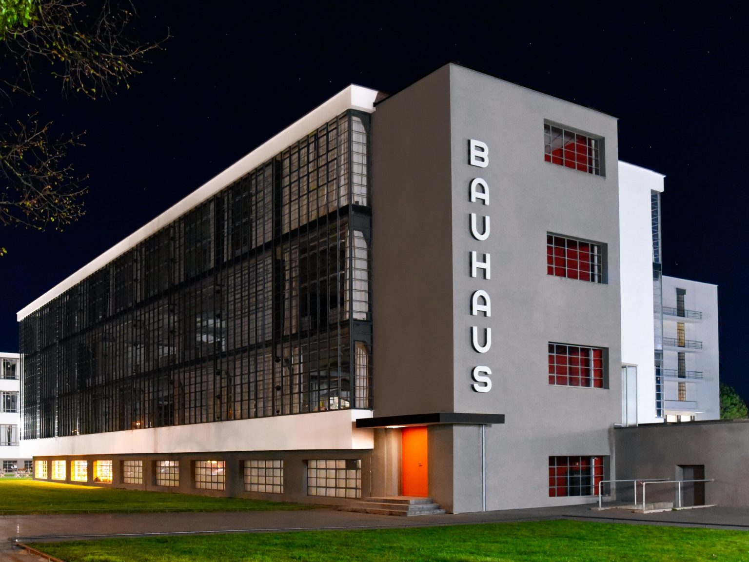 Legacy of Bauhaus: Art, Architecture & Design Exploration