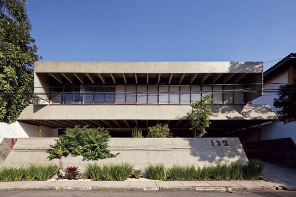 8 iconic buildings showing tropical modernism