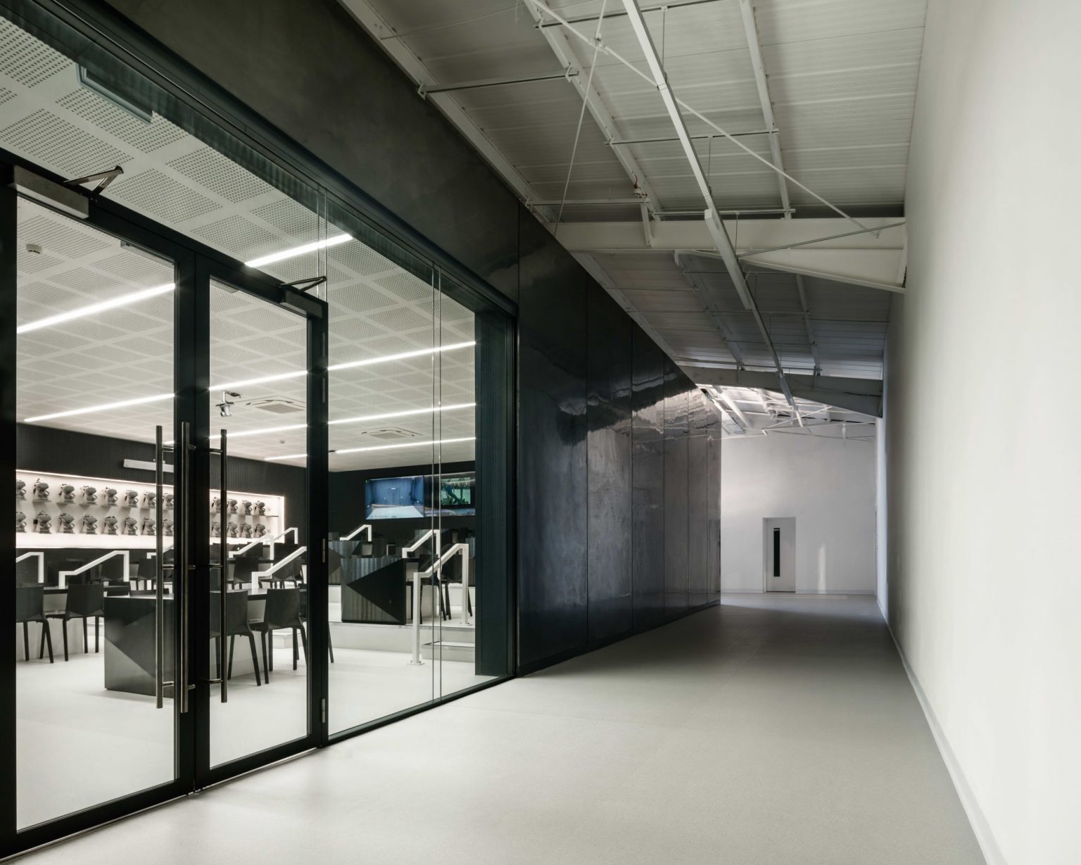 XR Lab: Cutting-edge design for next-gen education